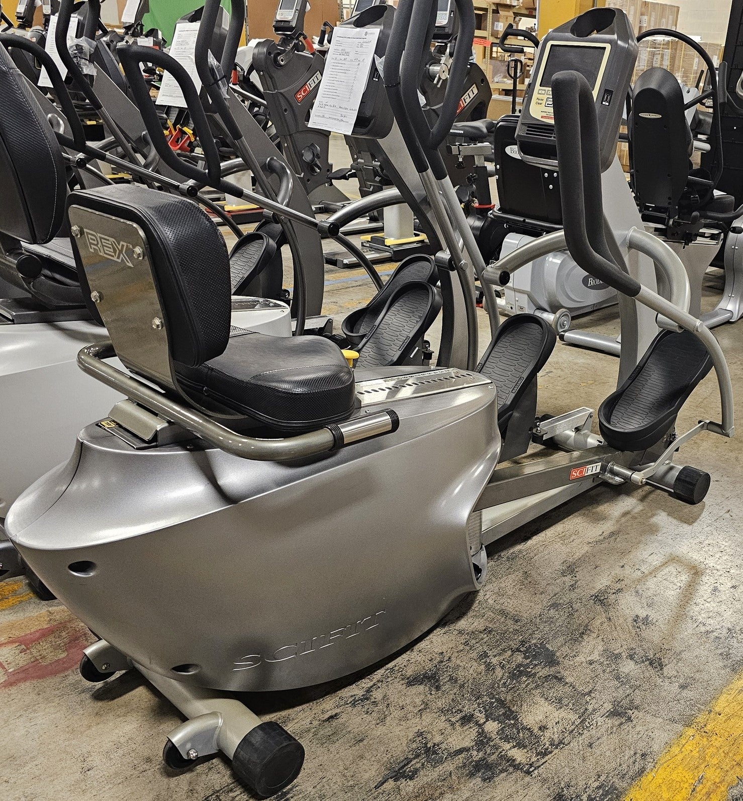 (CPO) SciFit REX Total Body Recumbent Elliptical – US MedRehab